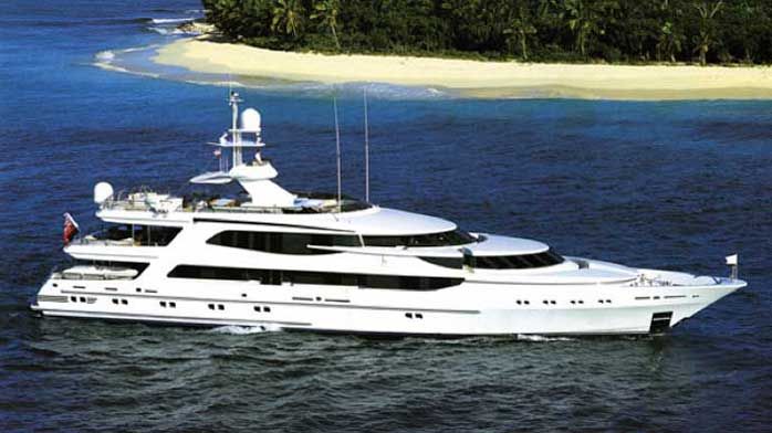 Further price reduction on superyacht Lazy Z at Merle Wood